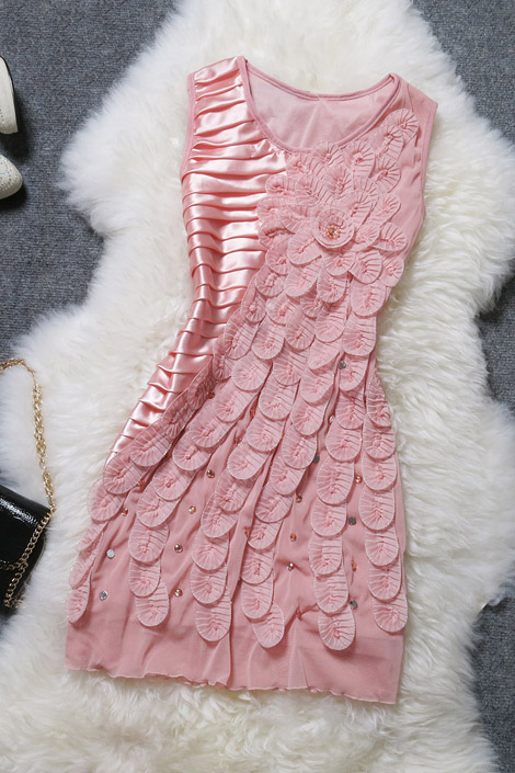 Disk Flowers Embroidered Dress on Luulla